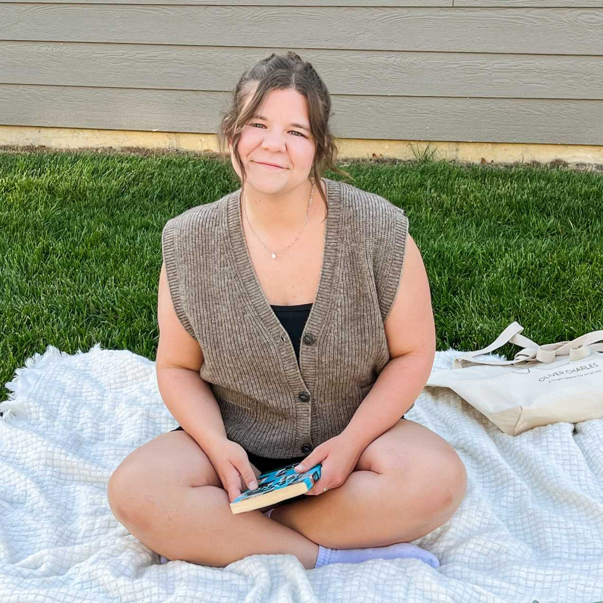 5 Adventure Challenge: My Year-Round Capsule Wardrobe Staple – Oliver ...