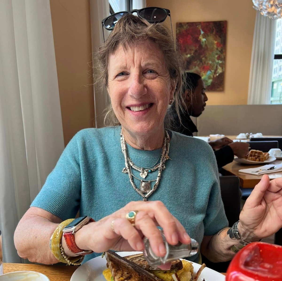 Short Sleeve Sweater: How it came to be – Oliver Charles